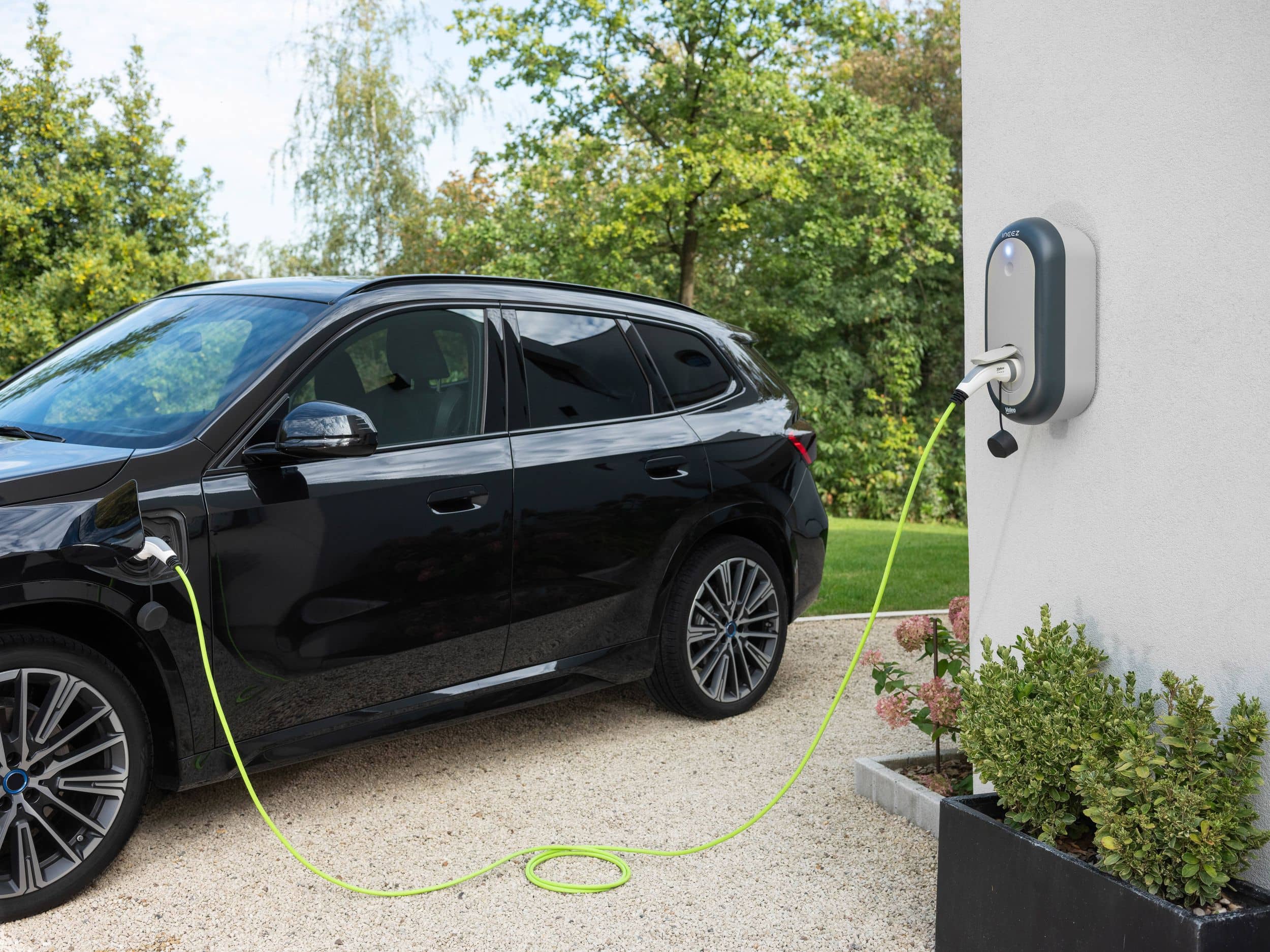 Ineez | The local charger for home